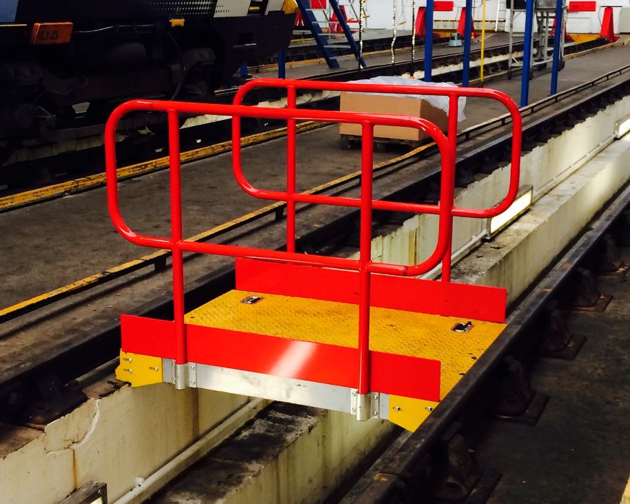 Bespoke Train Pit Boards - Working at Height