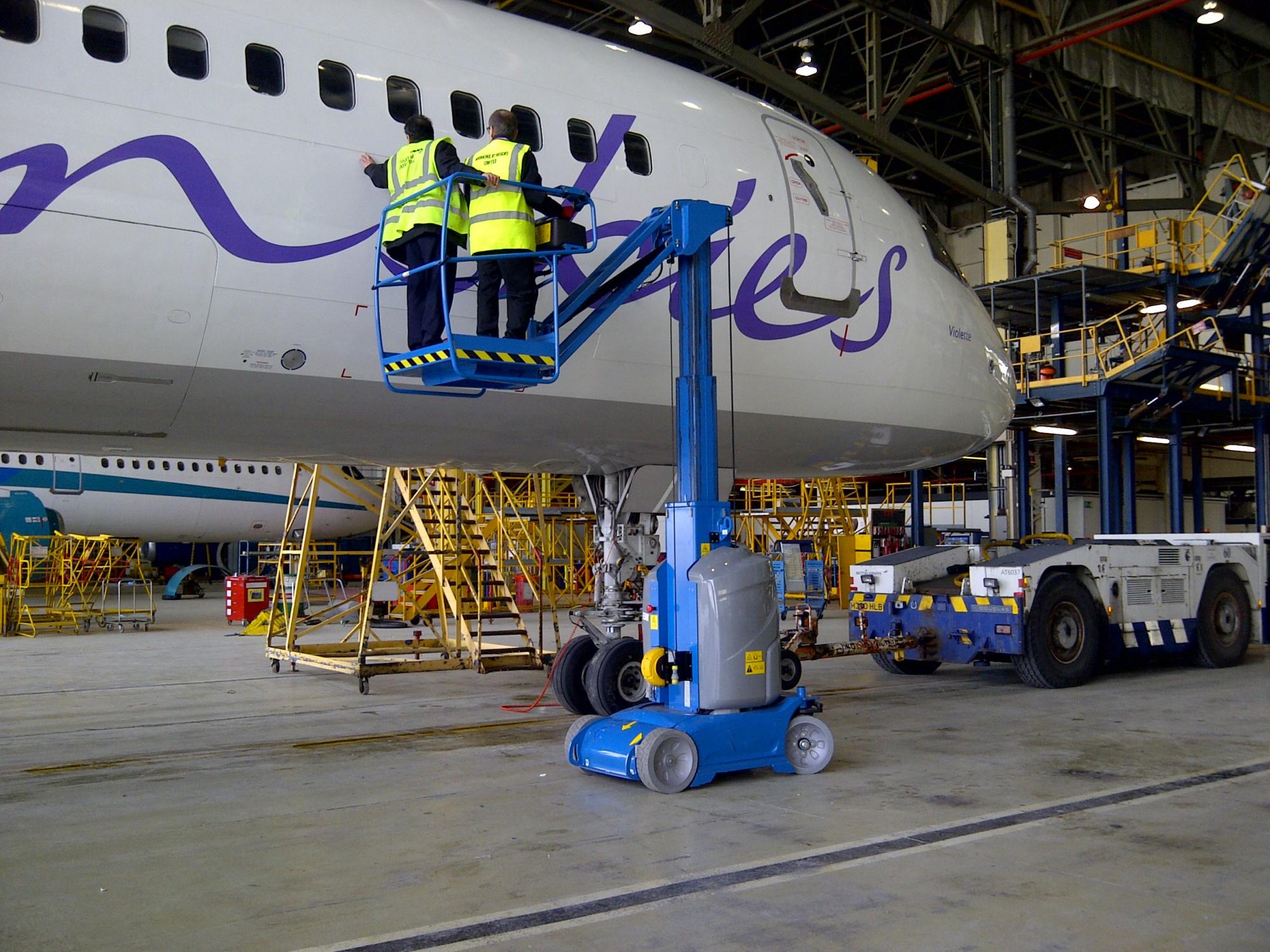 Aircraft, APU and MRO Access Platforms | Working at Height