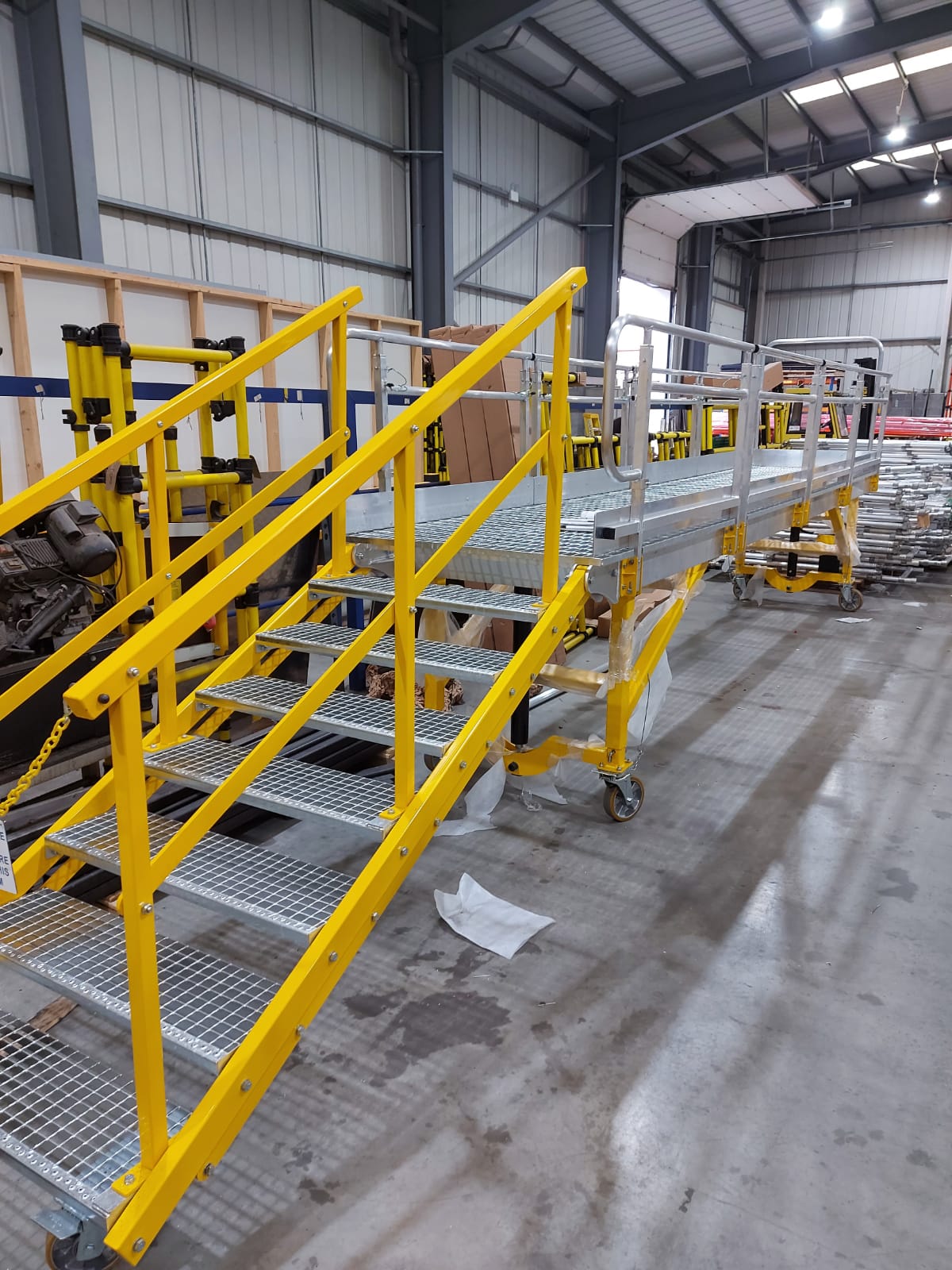 Manual Hydraulic Height Adjustable Vehicle Access Platforms | Working ...