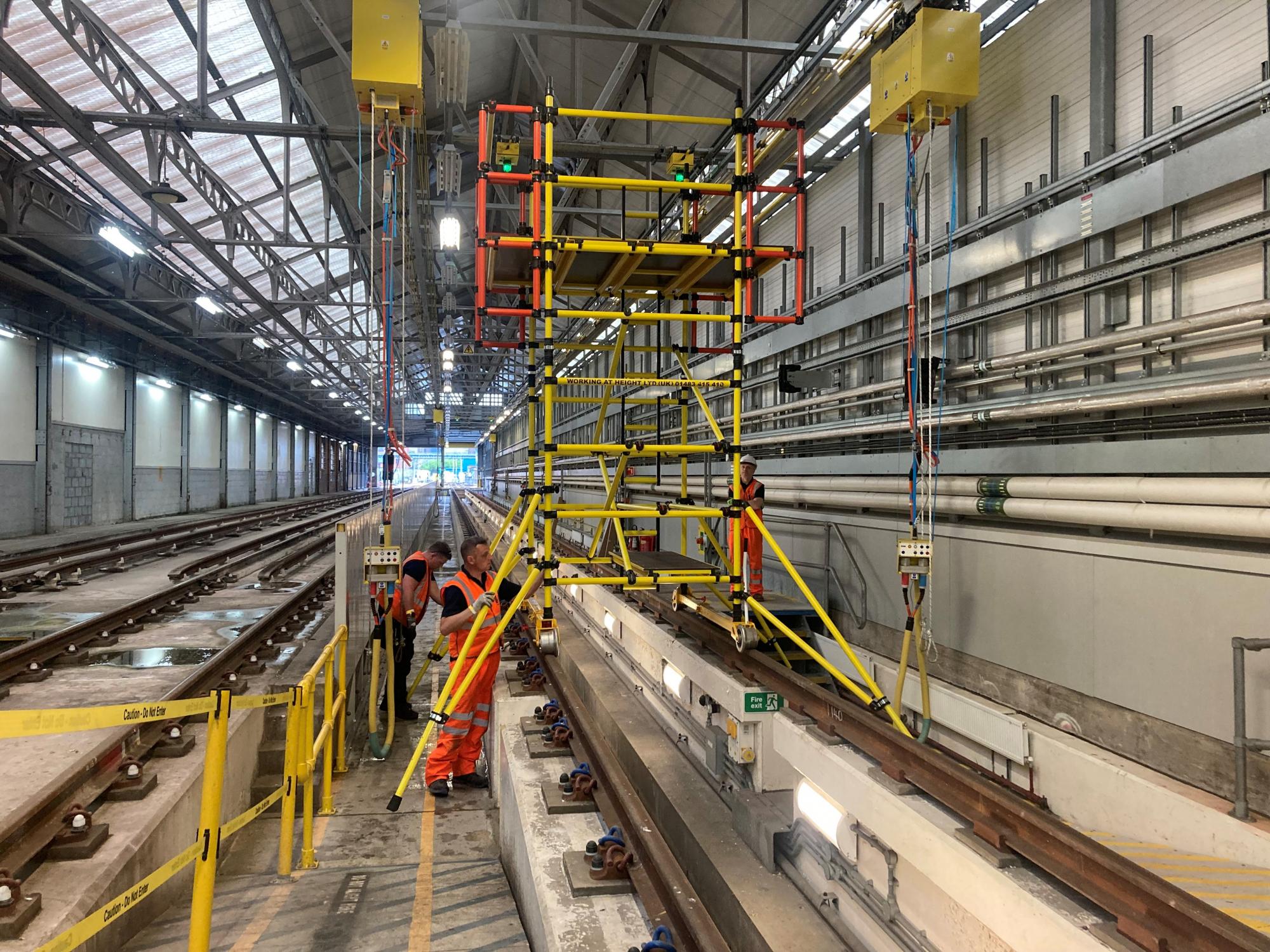 Rail Mounted Cantilever GRP Access Platform | Working at Height